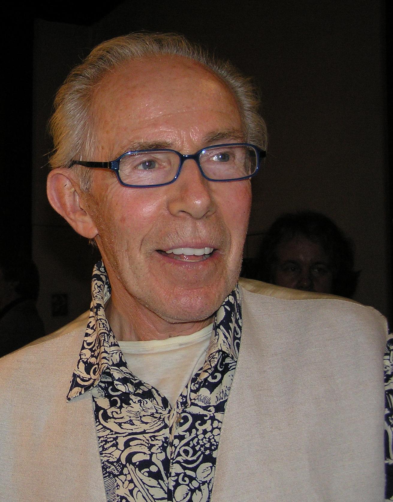 Fred Lingen dubbel onderscheiden - Place de l'Opera