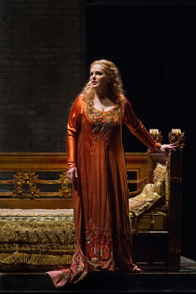 Opera in de media: week 12 - Place de l'Opera