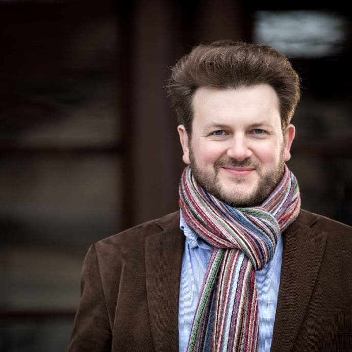 James Rutherford mag het meisje kussen - Place de l'Opera