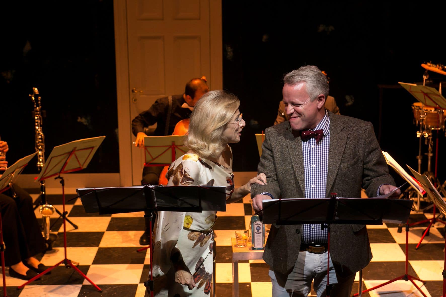 Reisopera knalt met Menotti’s Telephone - Place de l'Opera