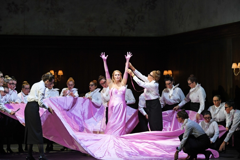 Martha: een negentiende-eeuwse romcom - Place de l'Opera